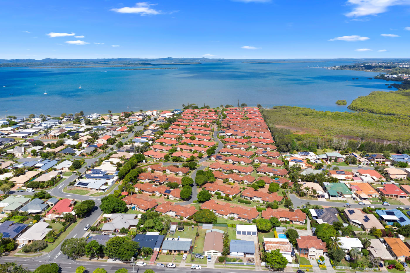 Life & wellbeing | Salford Waters | Levande