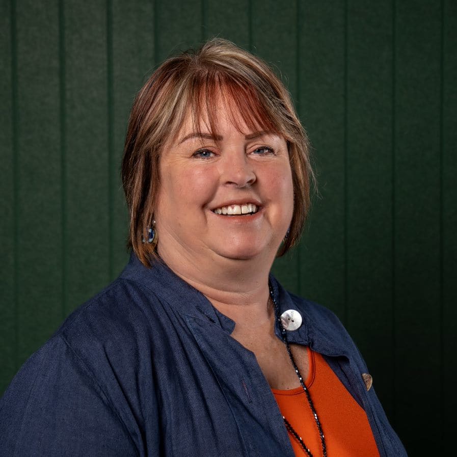 Contact us | Macarthur Gardens | Levande